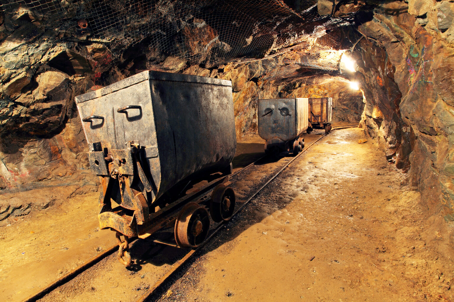 Best-Performing ETFs of 2025 Were Digging for Silver and Gold - The ...