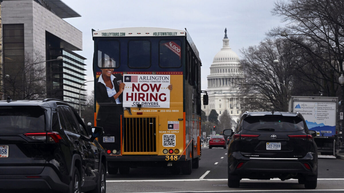 Don’t Blame AI for College-Grad Unemployment - The Daily Upside